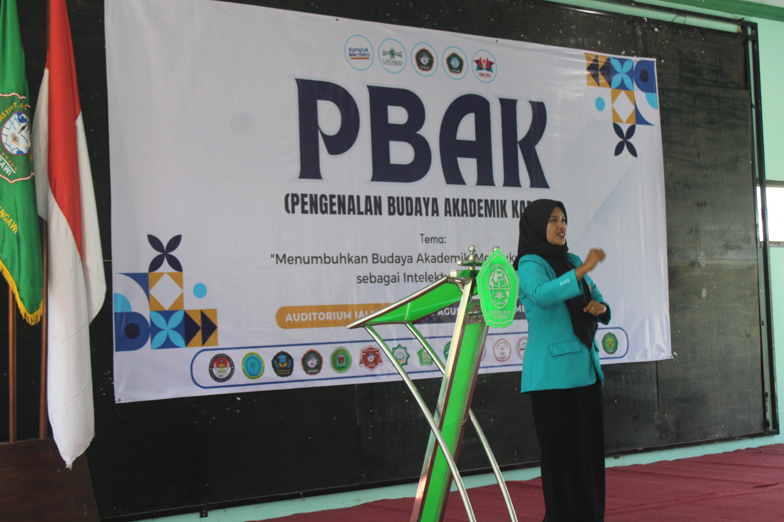 PBAK IAI Ngawi Diikuti 300 Mahasiswa Baru - IAI NGAWI